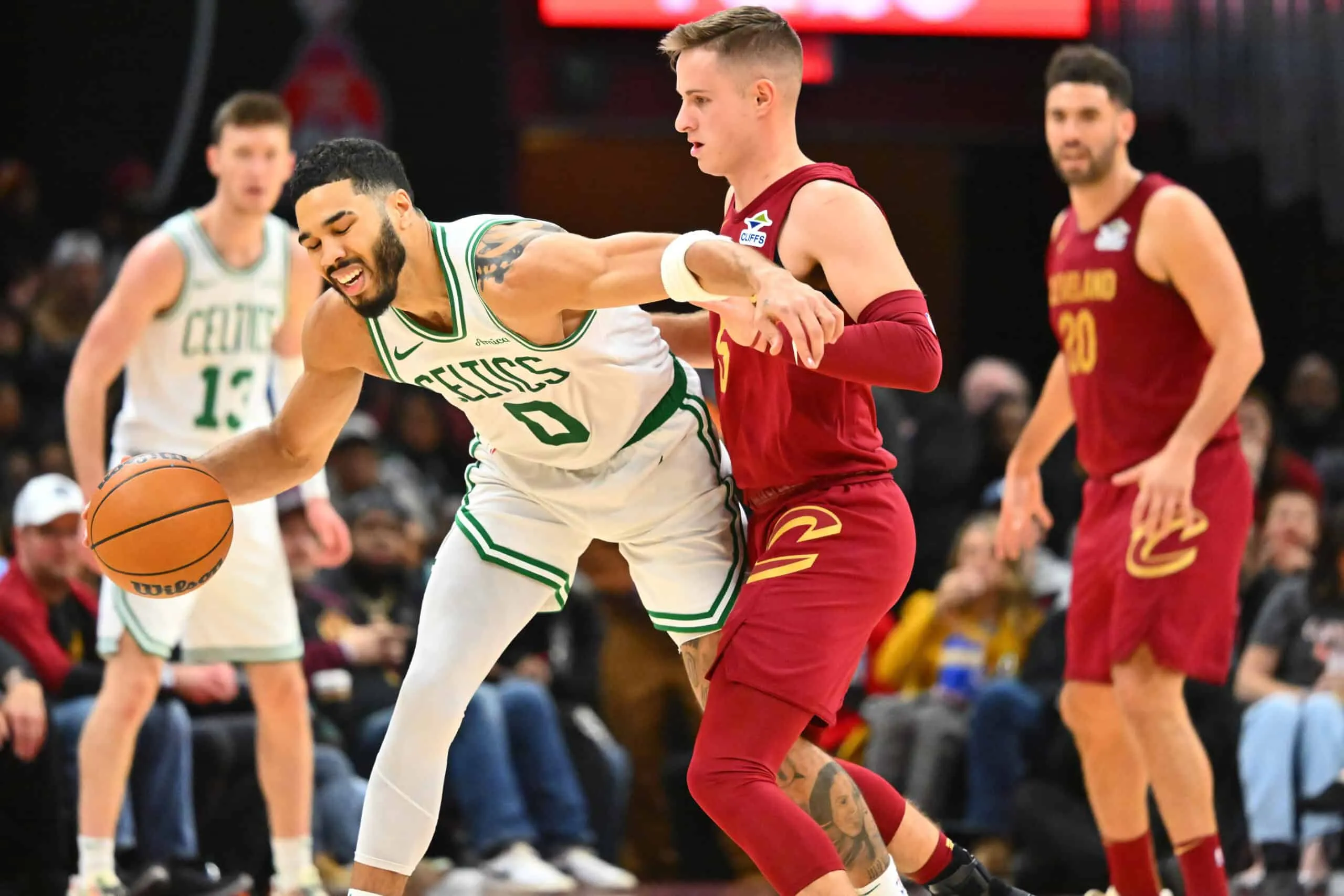 Insider Names 1 Cavs Player With 'A Lot' Of Pressure
